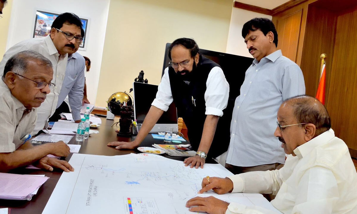 Agri Min directs officials to complete works of Sita Rama project by ...
