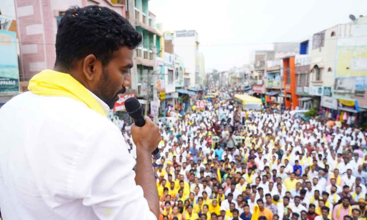 Paritala Sriram ends Padayatra in Dharmavaram, says will support all ...