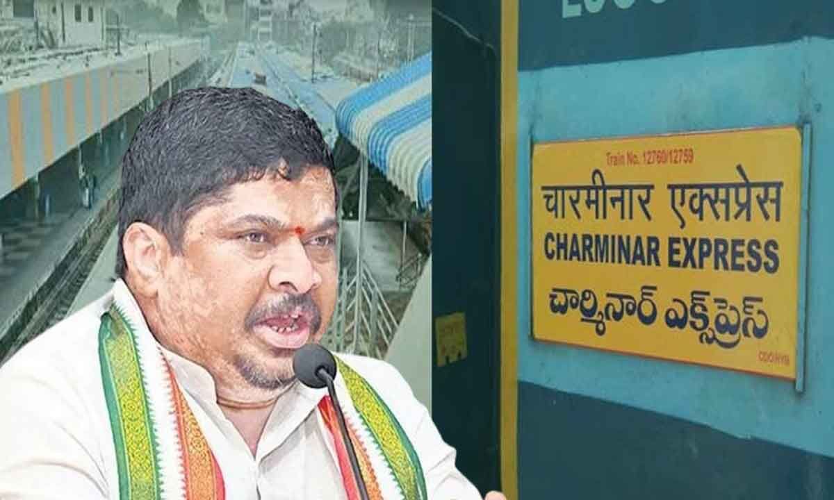 Charminar Express train derail: Min Ponnam asks officials to provide ...