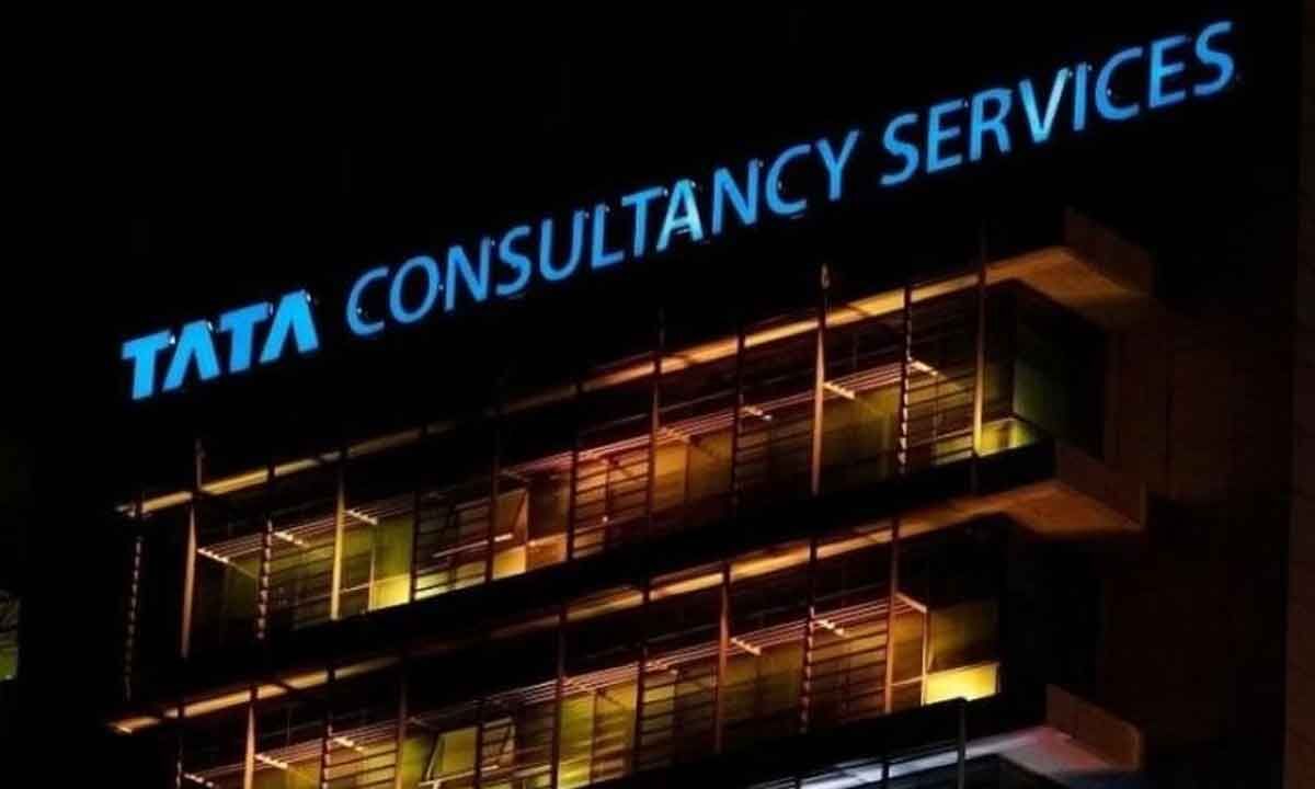 TCS’ Q3 net rises 8.2% to Rs 11,735 cr