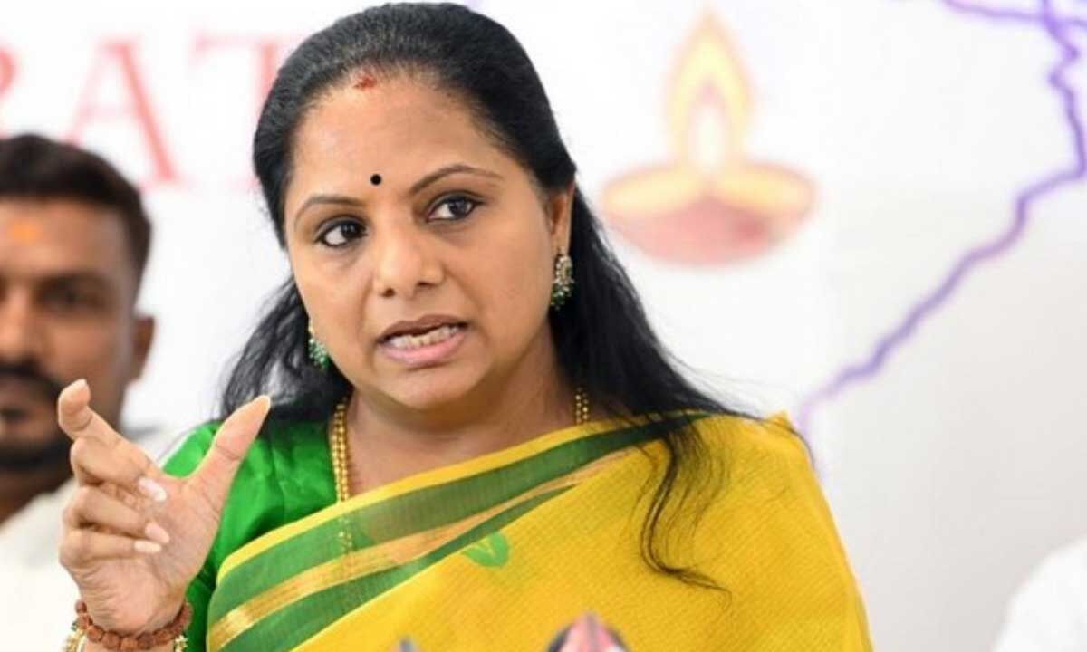 BRS MLC Kavitha meets speaker, seeks to install Jyotiba Phule statue in assembly