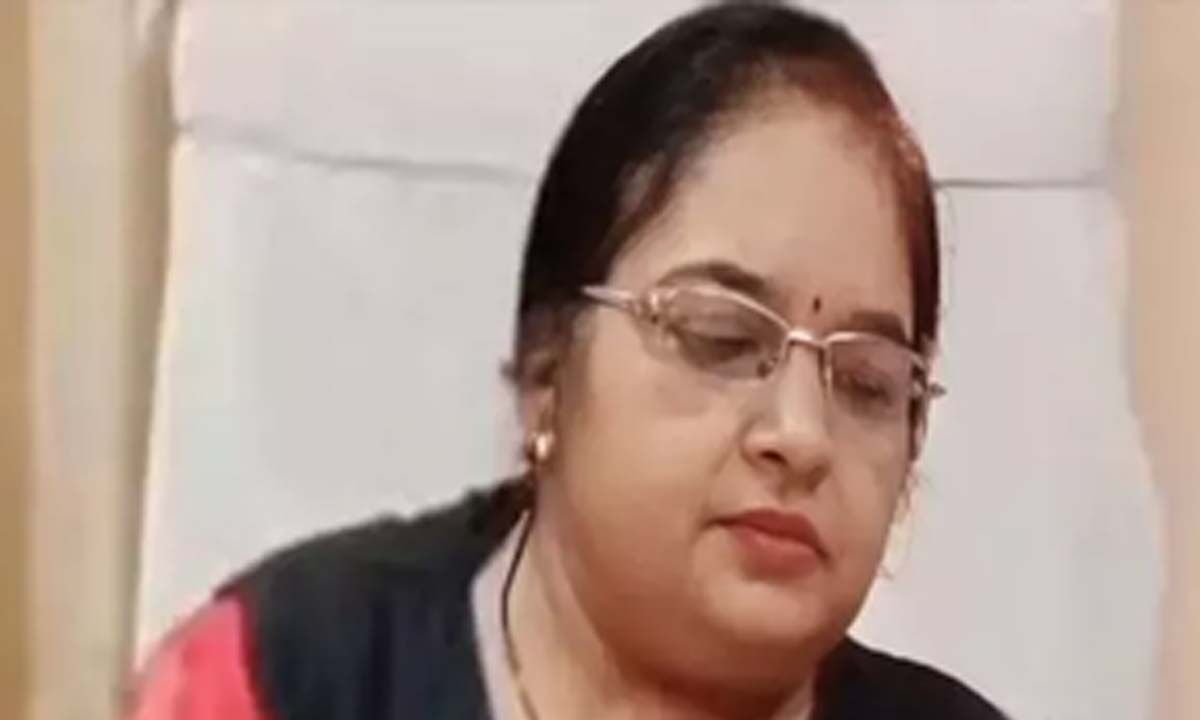 Not heart attack, but husband killed Madhya Pradesh SDM: Police