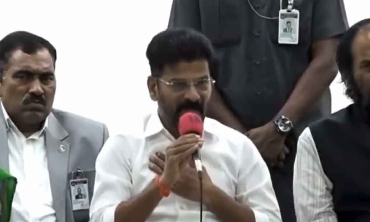 BRS trying to shift its failures onto Congress party, says Revanth Reddy