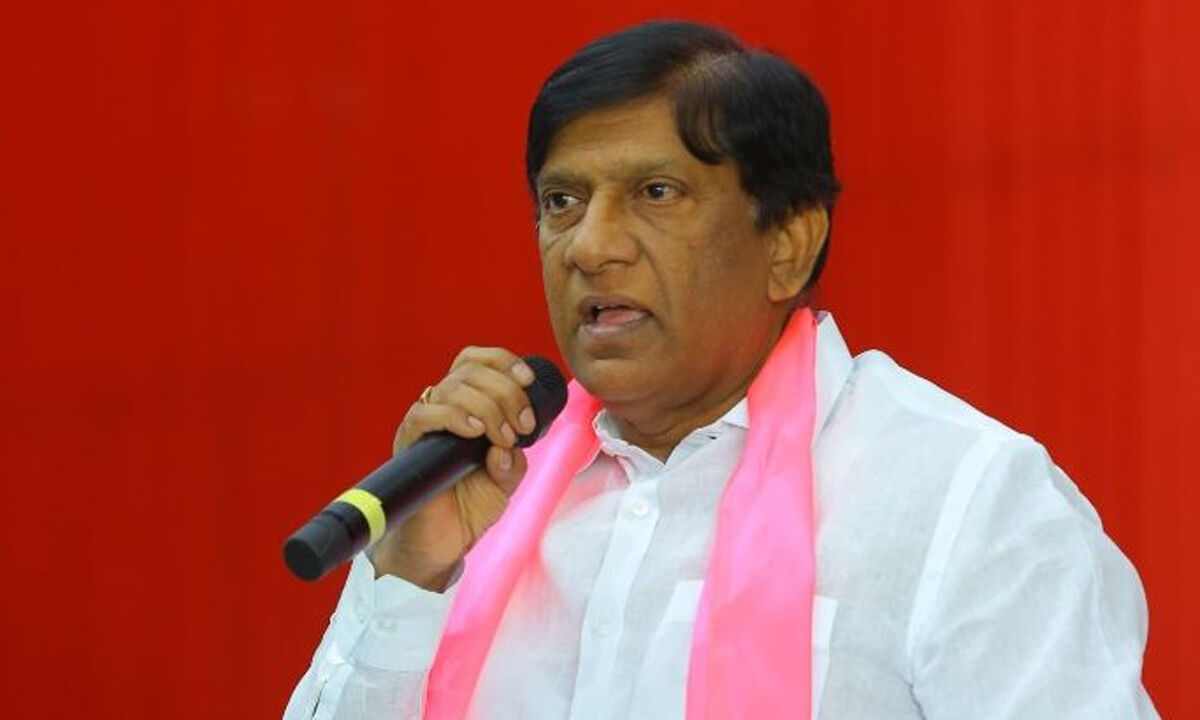 Leaders can be rivals but not enemies: Vinod Kumar