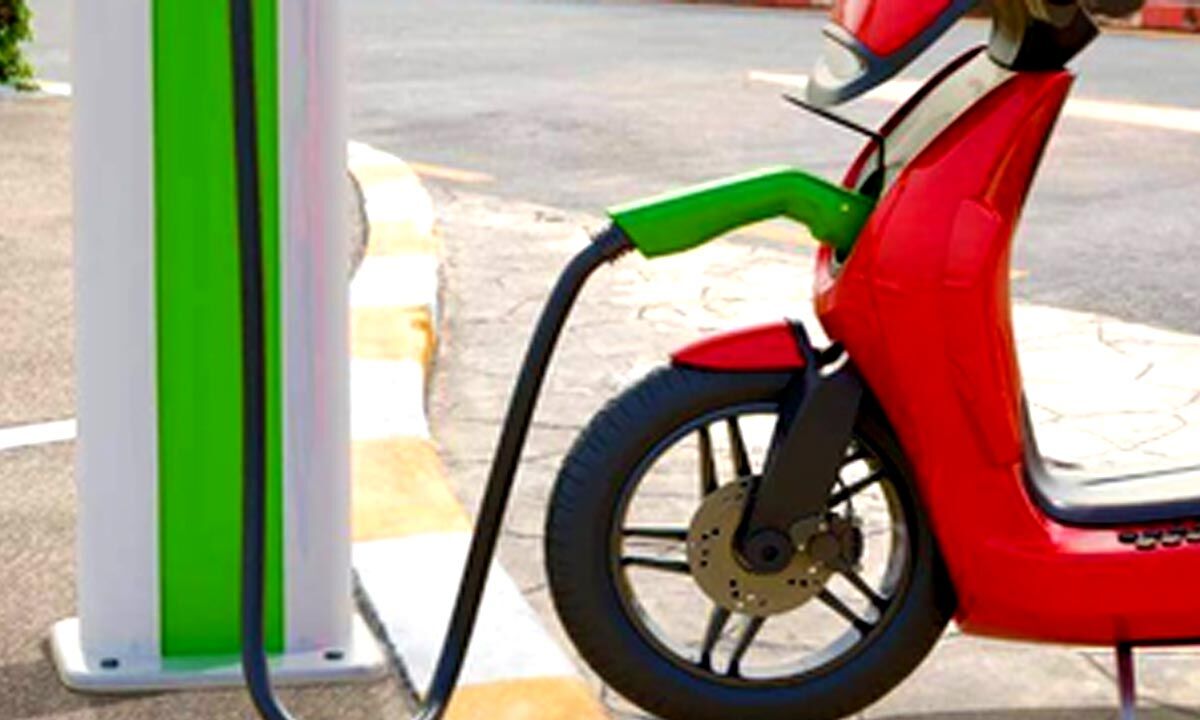 Centre hikes outlay for FAME India EV scheme to Rs 11,500 cr