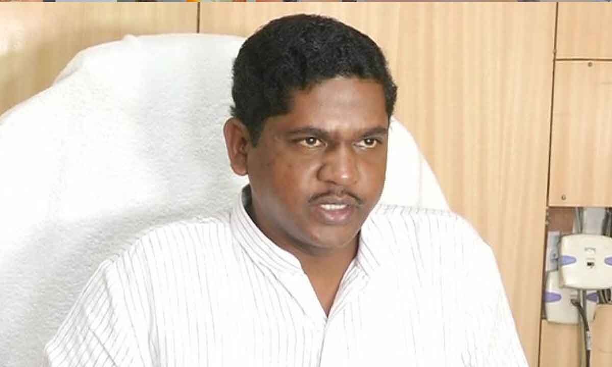 BJD MP Ramesh Majhi injured in accident