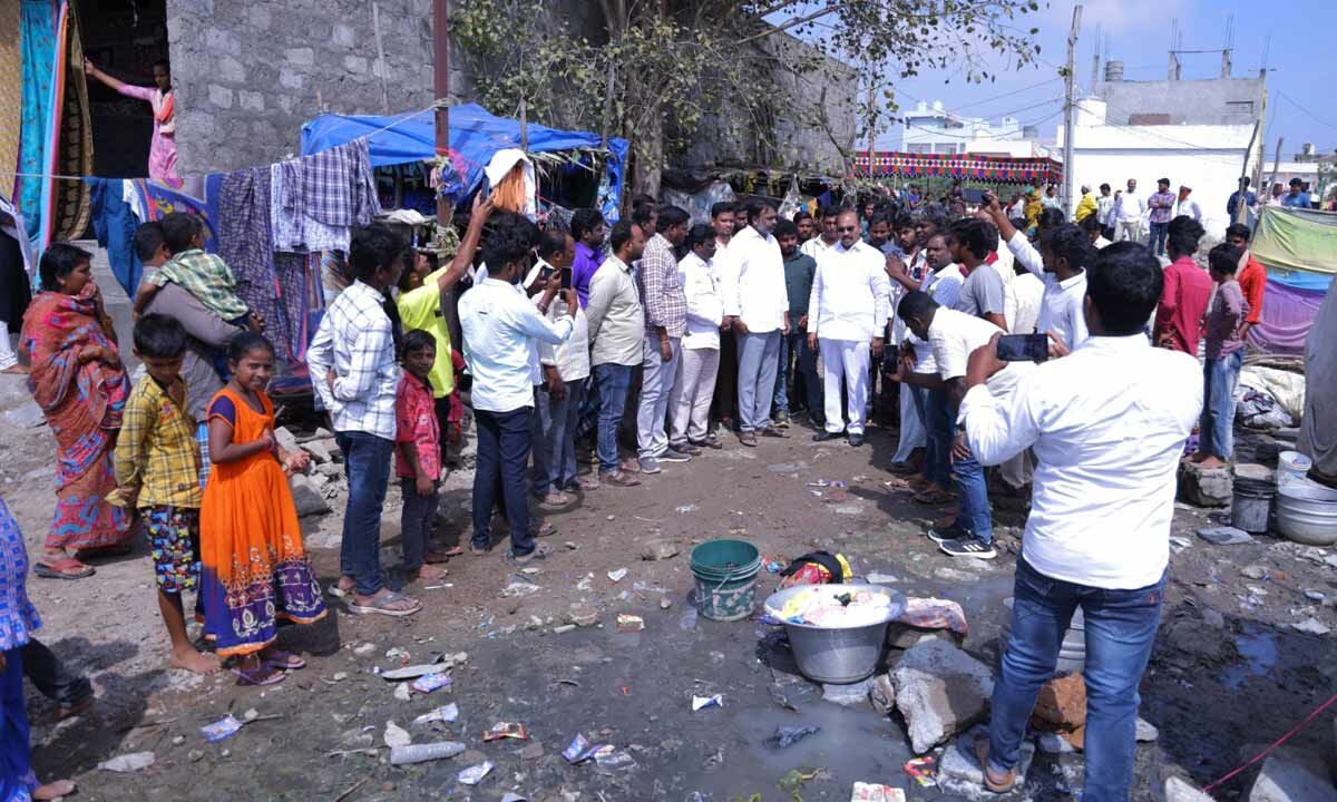 Prathipati Pulla Rao express anguish over housing for poor scheme