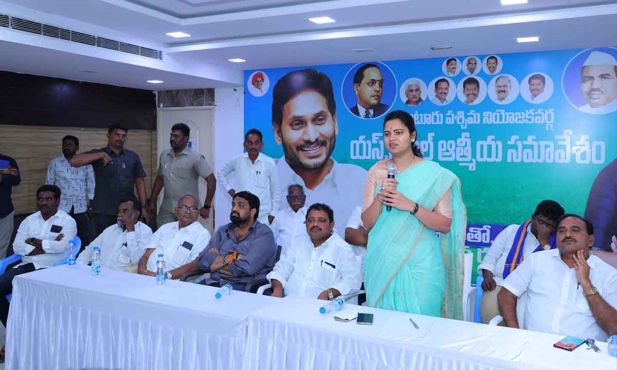 Vidudala Rajini emphasises on YS Jagan leadership to the state