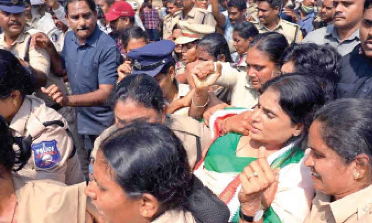 Tension prevails in Tadepalli