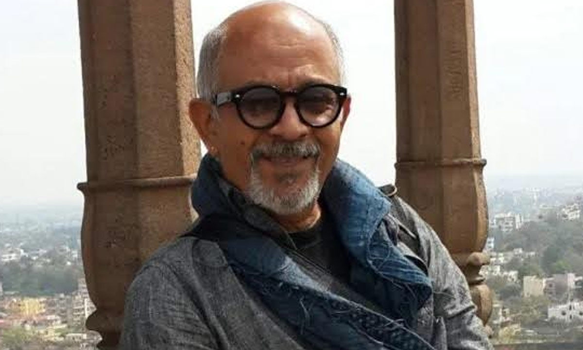 This universal story about the tragic isolation of old age will move ...