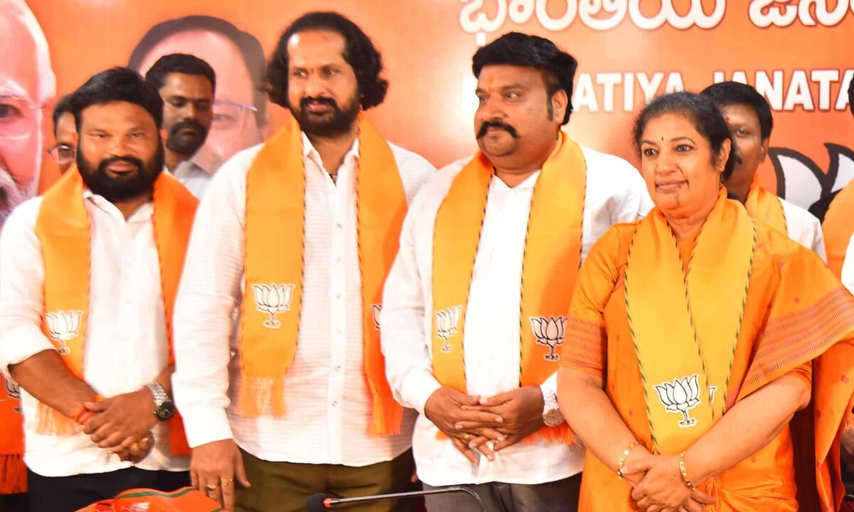 Film producer Chintapalli Rama Rao joins BJP