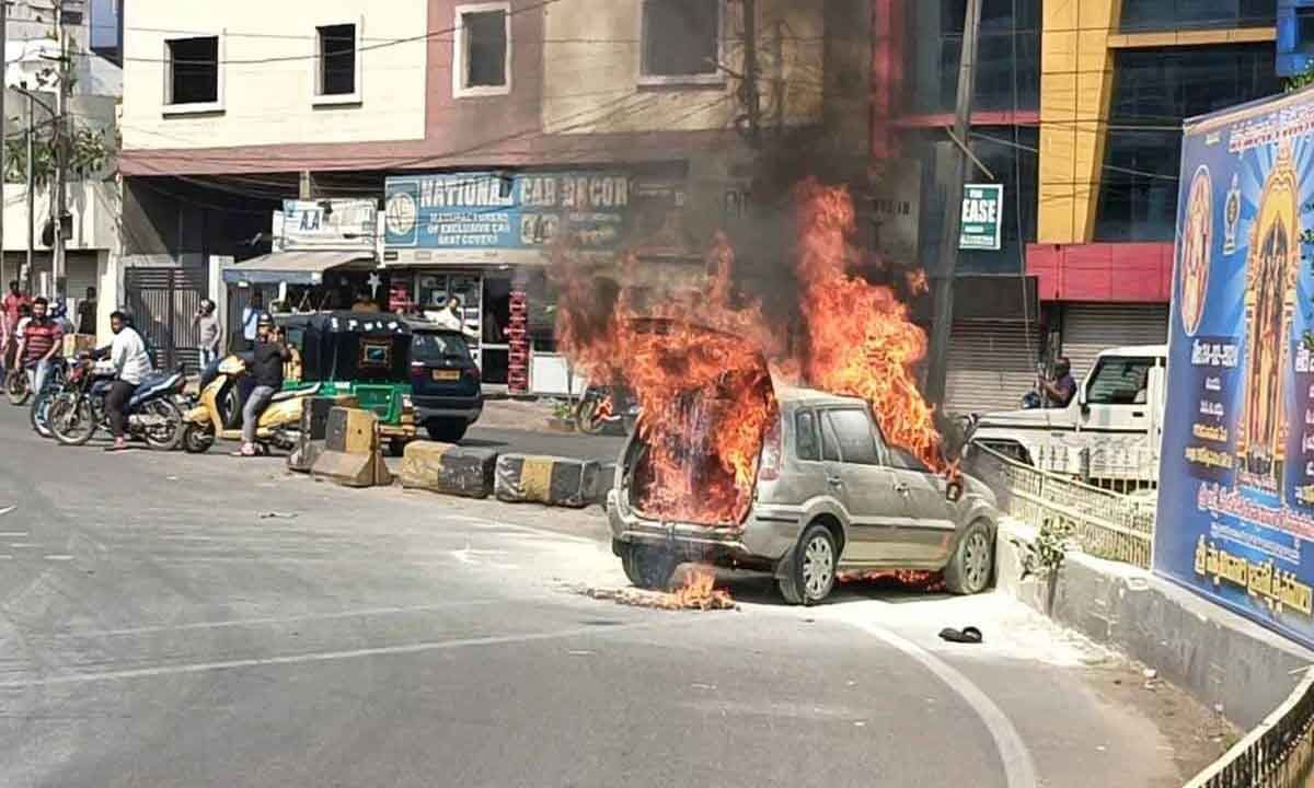 Moving car catches fire in Saifabad