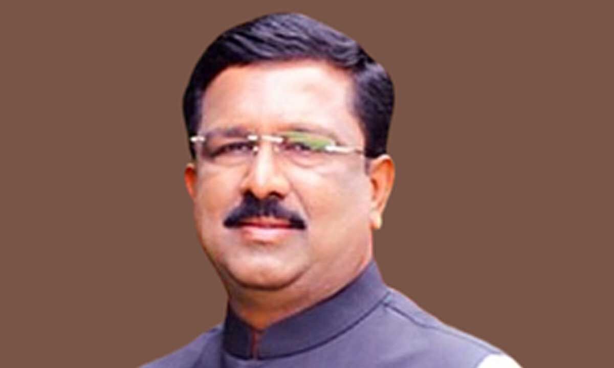 Retired IAS, IPS, IFS officers urge V-P to put Syed Naseer Hussain's ...