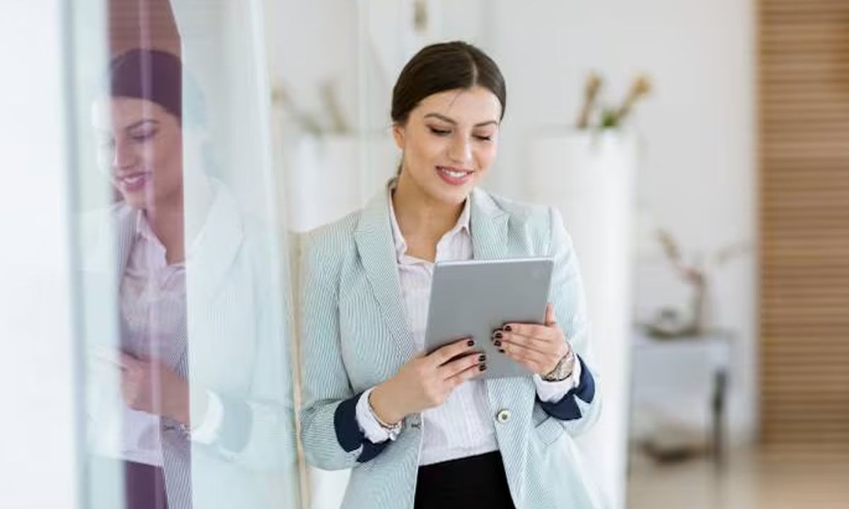 International Women’s Day 2024: 6 Tips for Working Women to Overcome ...