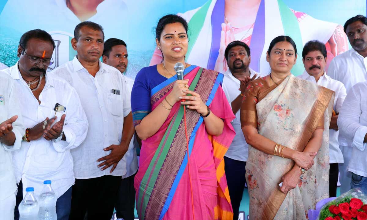 YSRCP will clinch victory in Guntur West, says Vidudala Rajini