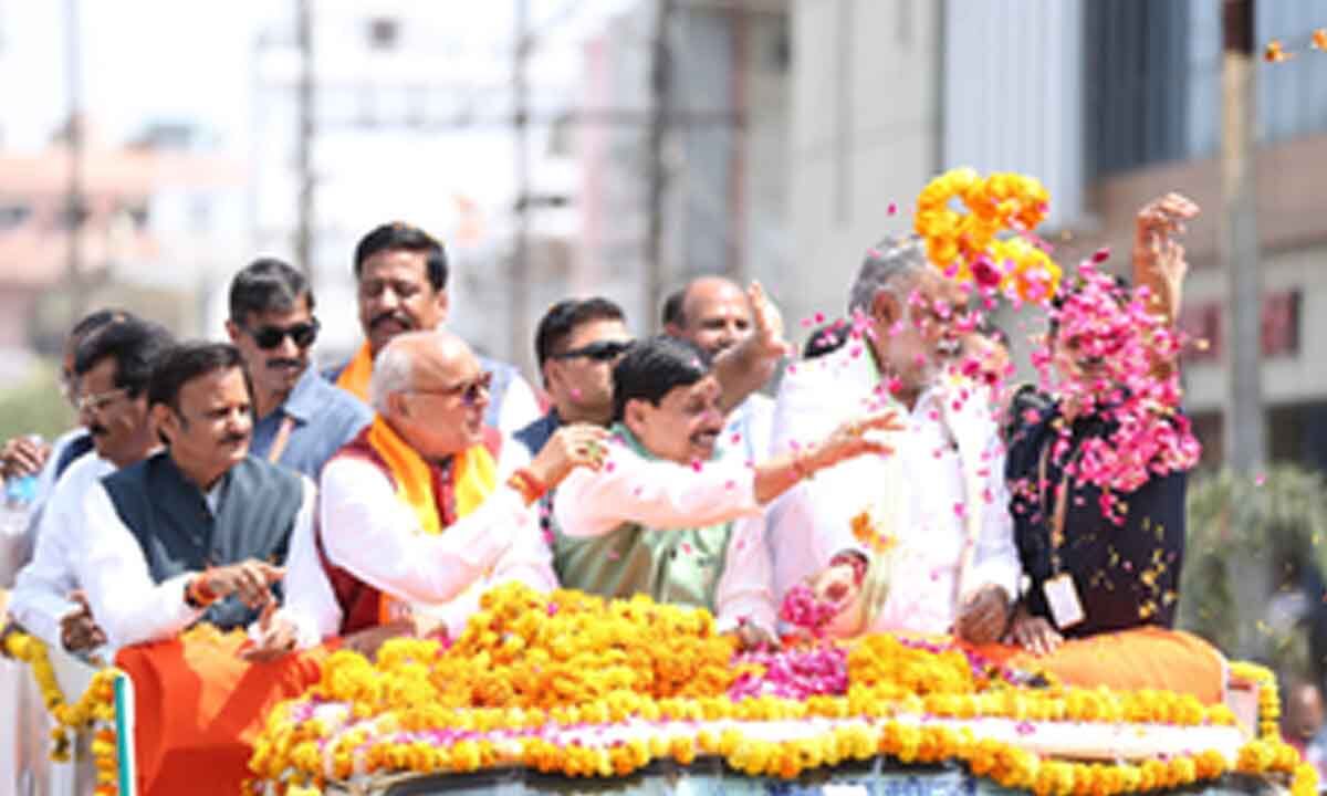 Flanked by CM & Dy CM, BJP's Rajesh Mishra files nomination from MP's Sidhi