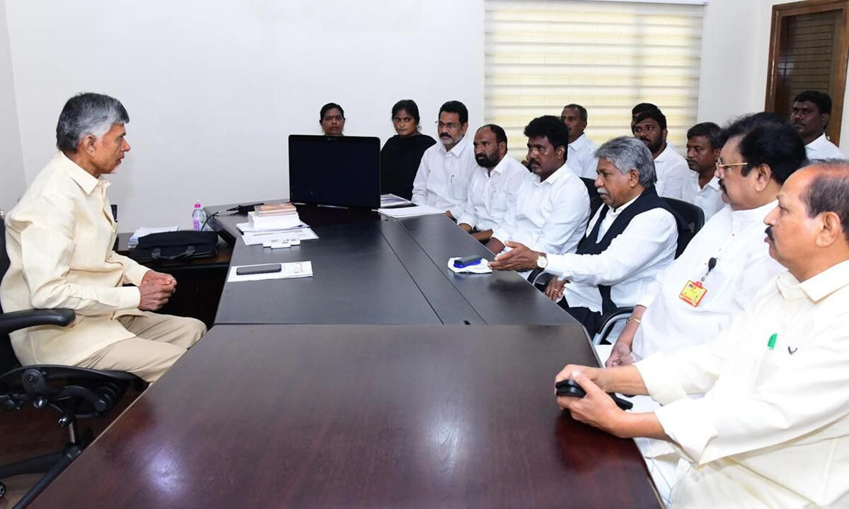 Manda Krishna Madiga extends full support to NDA