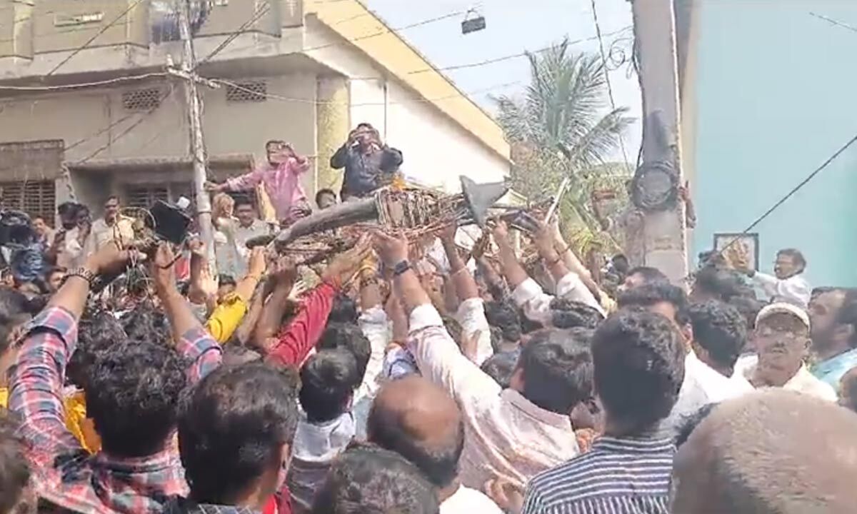 TDP cadre up in arms over ceding Anaparthi to BJP