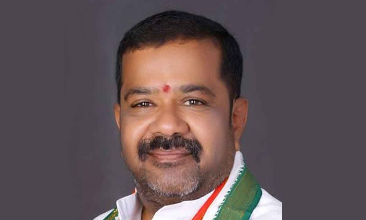 KCR shedding crocodile tears: Naini