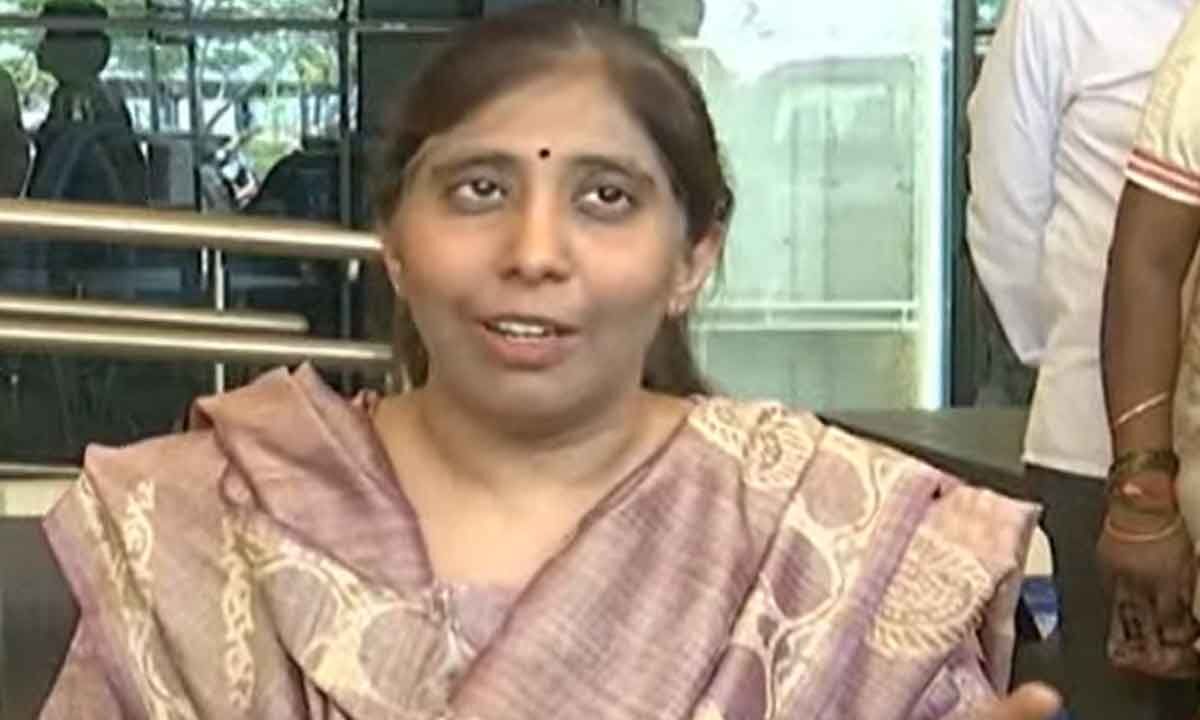 YS Sunitha seeks Clarification on YS Viveka Reddy's Murder