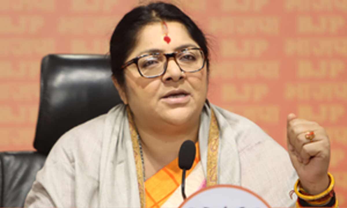 Trinamool moves ECI accusing Locket Chatterjee of 'pampering' anti ...