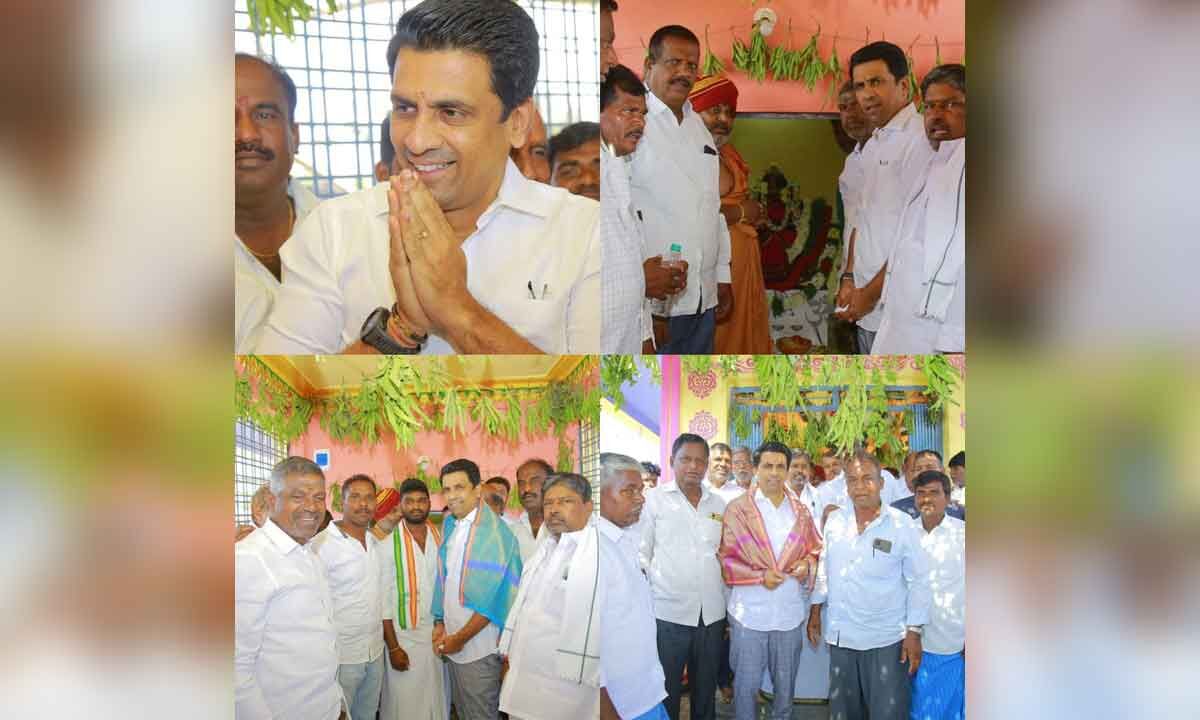 MLA Kuchukulla Rajesh Reddy participated in the statue honoring program