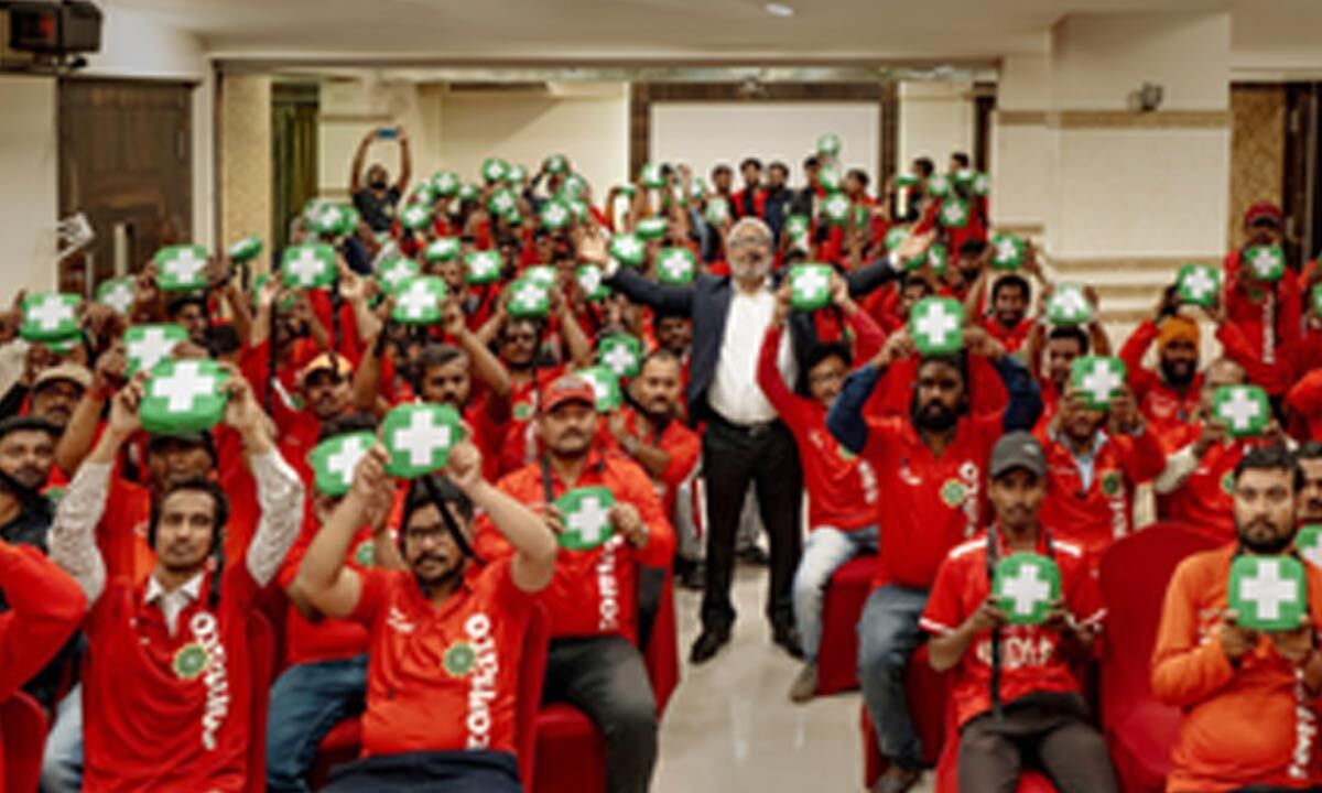 Over 20K Zomato riders equipped to provide medical aid in roadside ...
