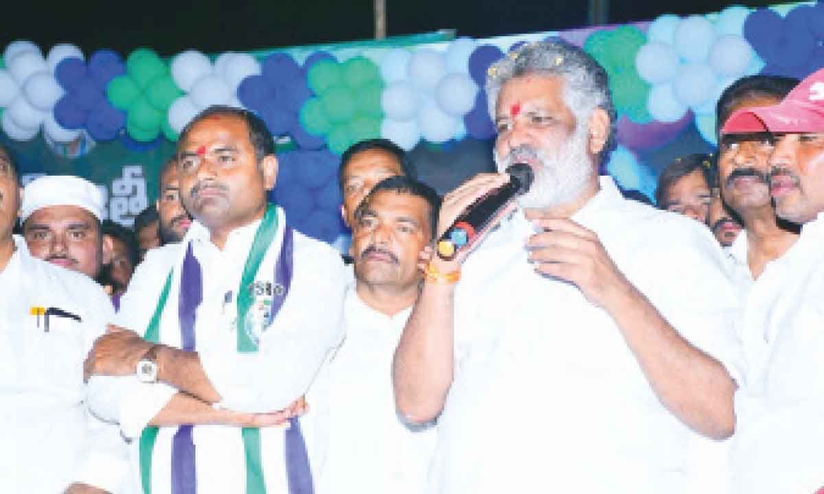 I am a disciple of Y S Raja Reddy, declares Chevireddy