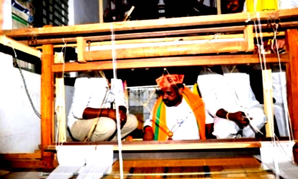 NDA Candidate Promises Development for Handloom Workers in Rayalaseema ...