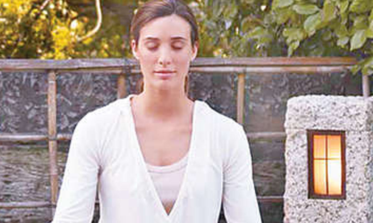 Kuber Mudra: A spiritual path to attracting wealth