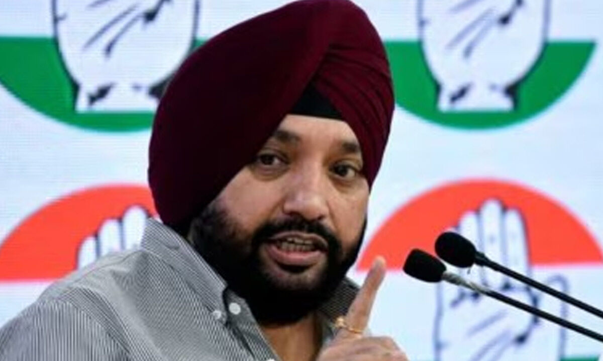 Congress Leader Arvinder Singh Lovely Resigns Over AAP Alliance