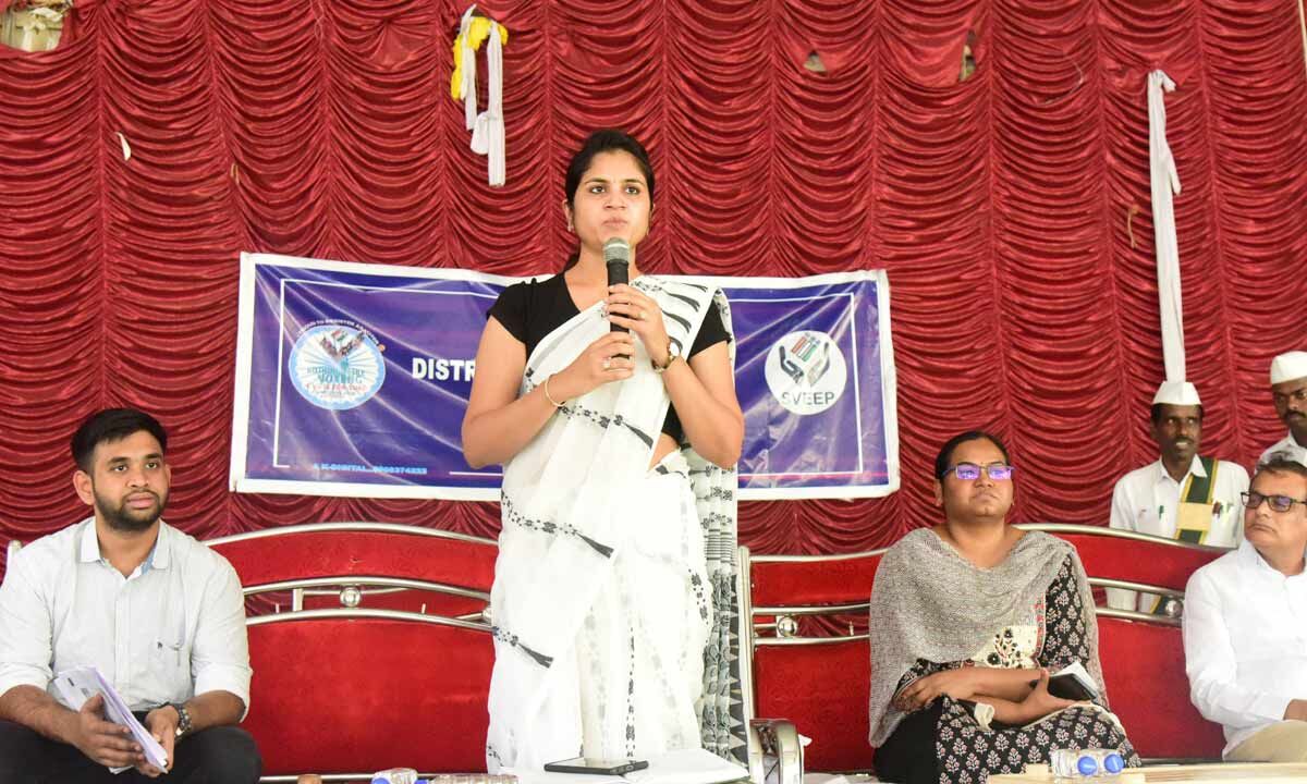 Training Program Conducted for Election Officials on EVM Functionality ...