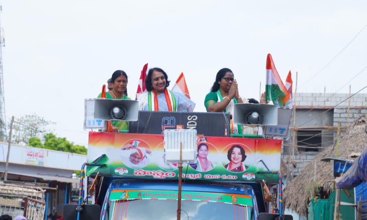 Congress Candidate Mrs. Kavuri Lavanya Participates in Campaign in ...