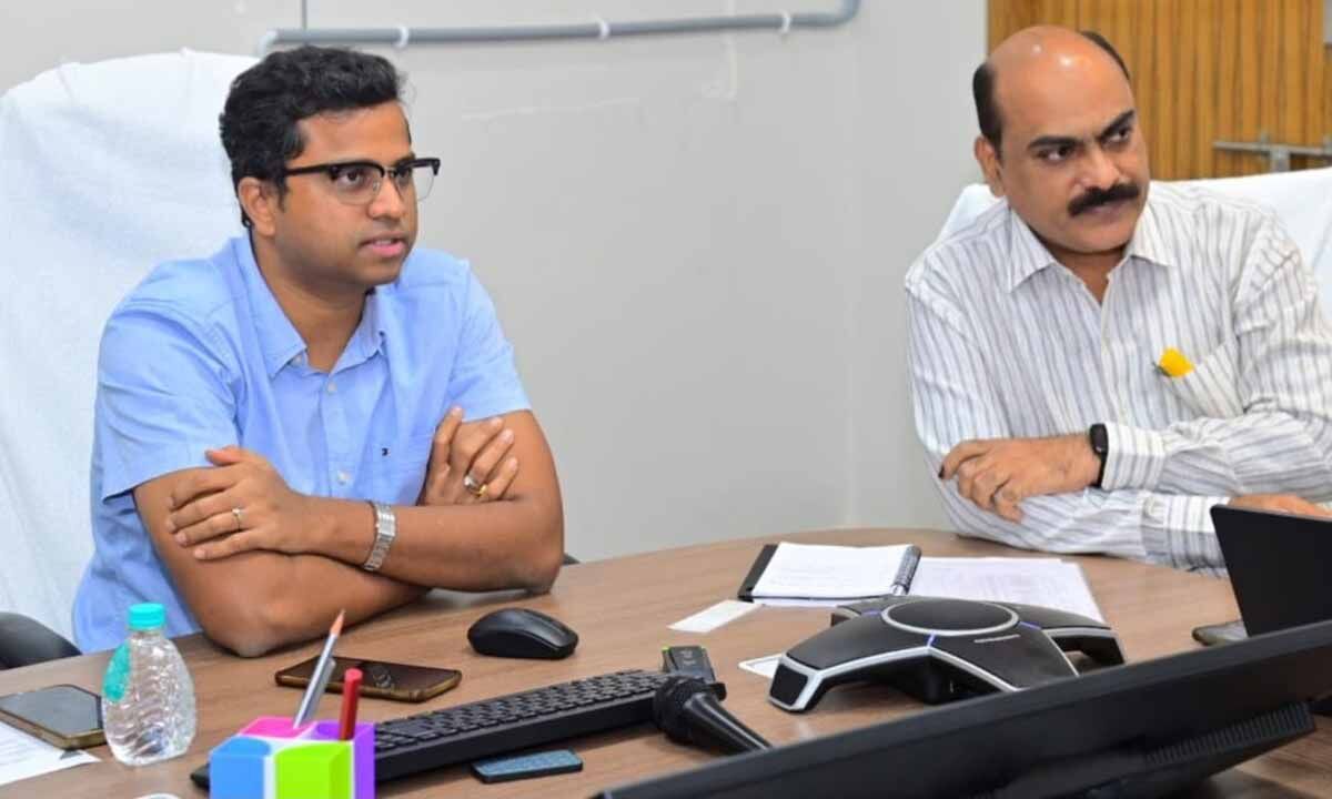 Farmers should be alerted: District Collector Uday Kumar