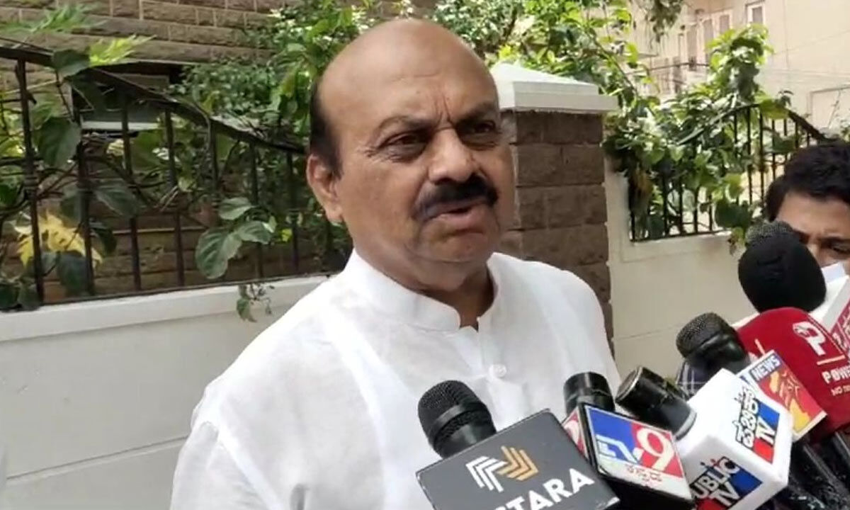 SIT probe going off track, Bommai seeks CBI probe