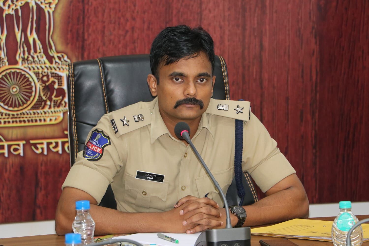 District SP Rohit Raju IPS held a meeting with traders and contractors ...