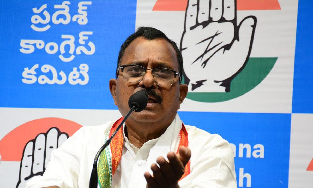 Hyderabad: Praveen Kumar levelling baseless allegations against Jupally