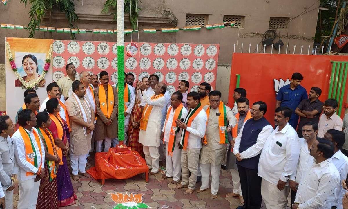 BJP to work for aspirations of separate statehood struggles: Dr K Laxman