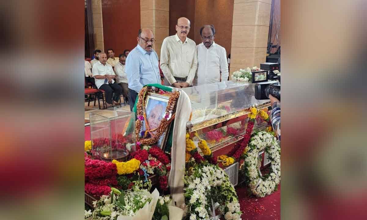 Sarvodaya Trust members pay rich tributes to Ramoji Rao