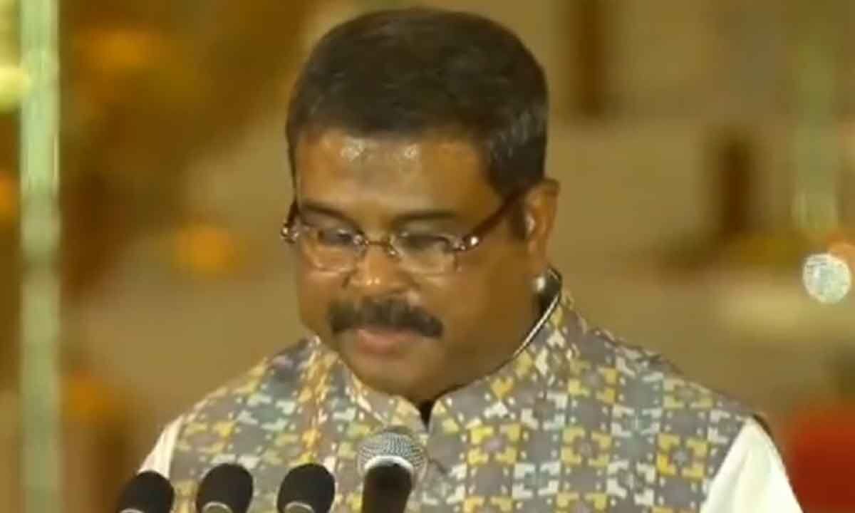 Pradhan returns to LS, joins Cabinet