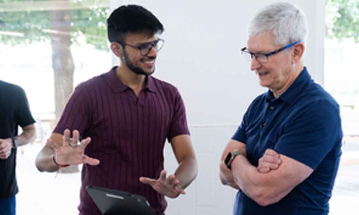 Tim Cook meets Indian student ahead of Apple WWDC 2024