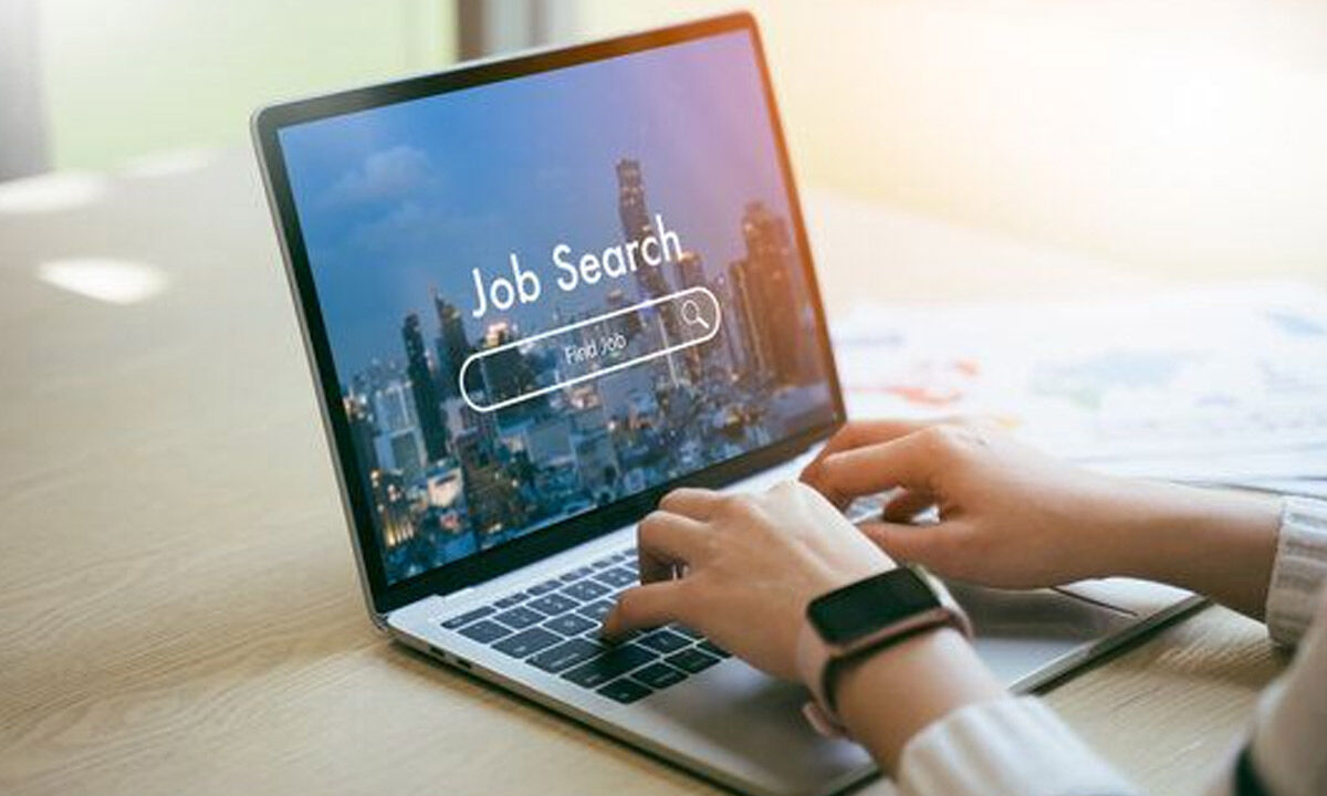 Top hiring trends that freshers look at while searching for job