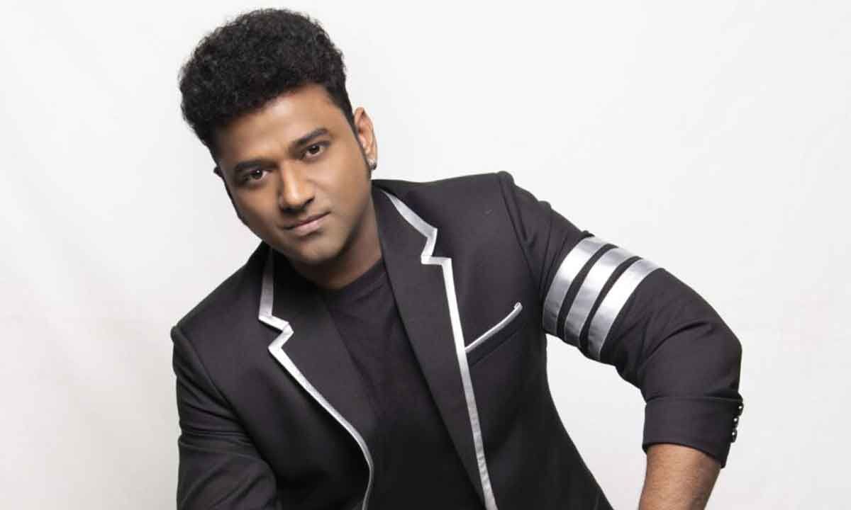 Rockstar DSP announces India tour; leaves a question to his followers