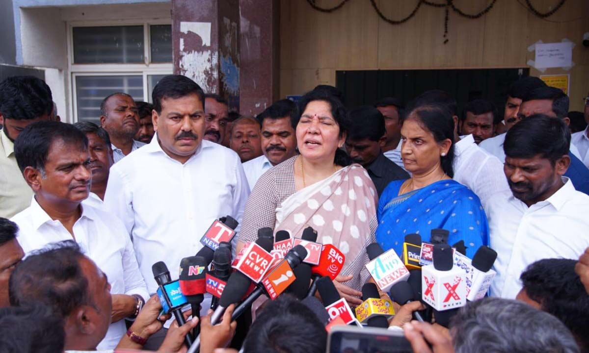 Former women ministers visited the victim