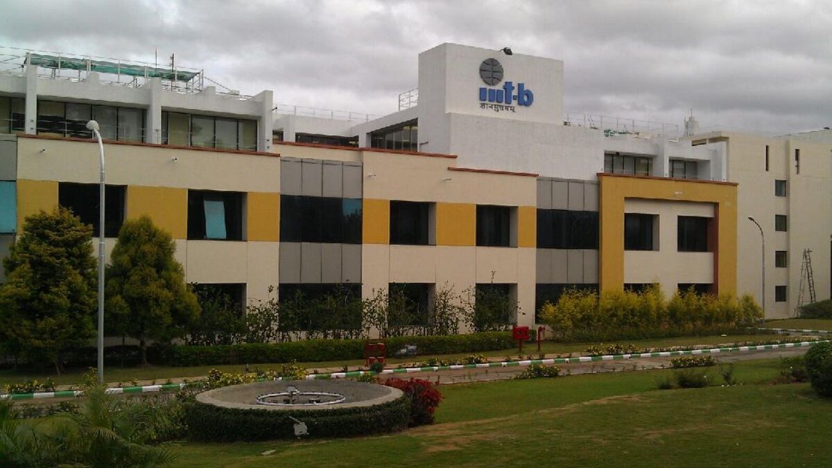 IIIT Bangalore to launch Industry-First Generative AI for Leaders Certification