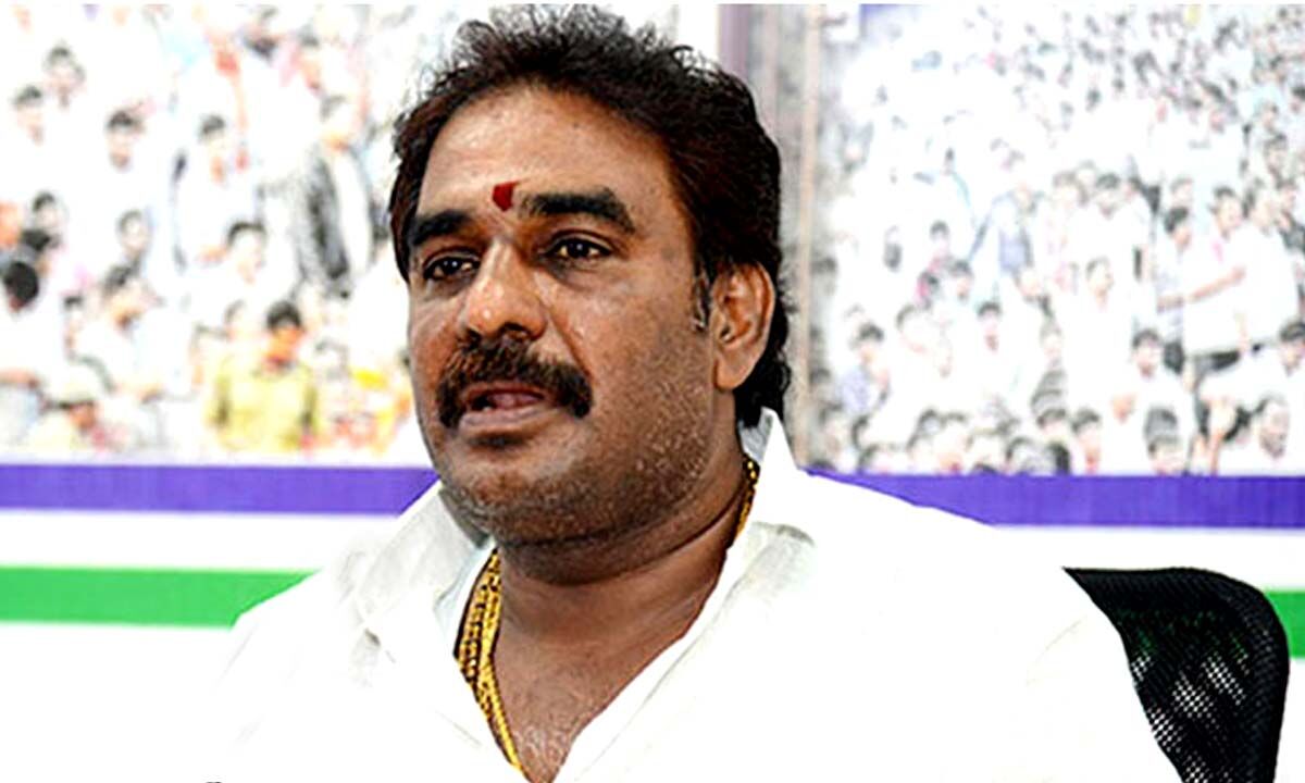 YSRCP Leader Pinnelli Ramakrishna Reddy Arrested