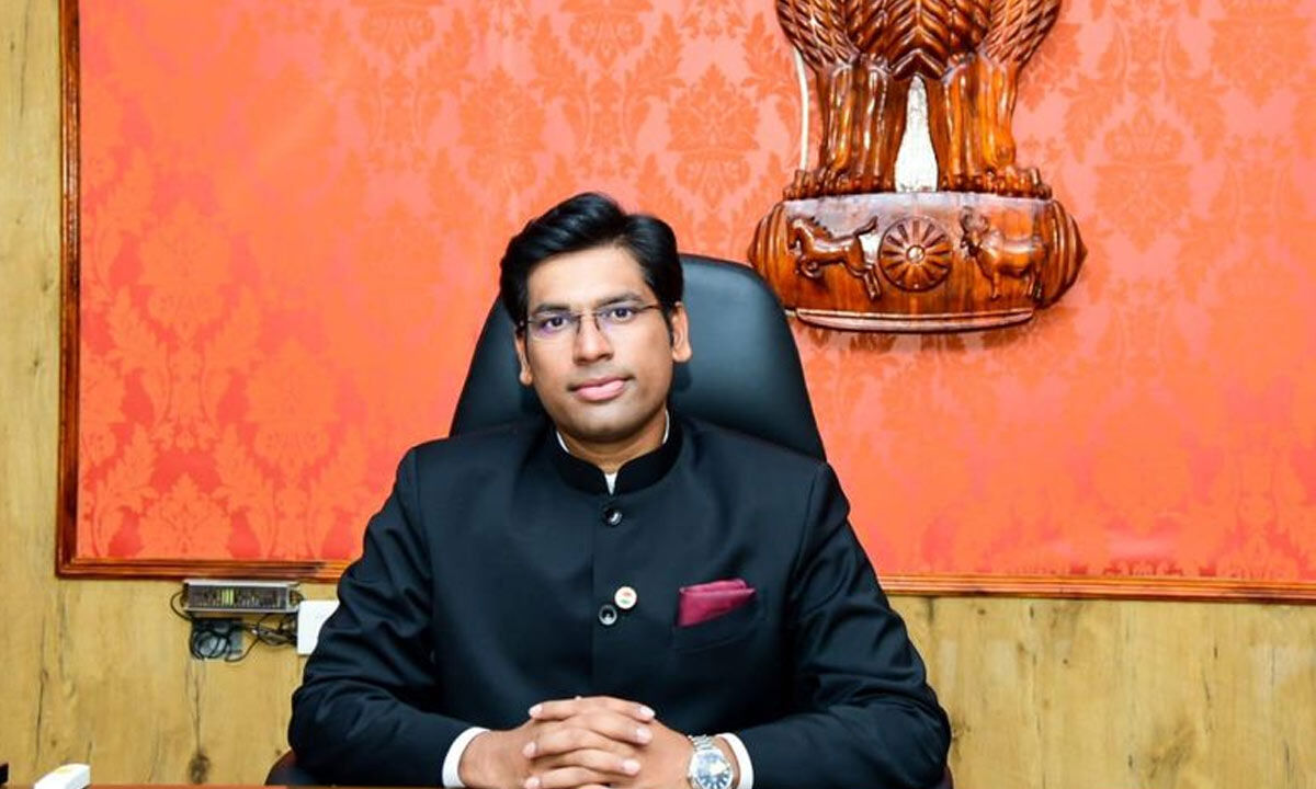 Dr Venkateswar appointed as Tirupati Collector