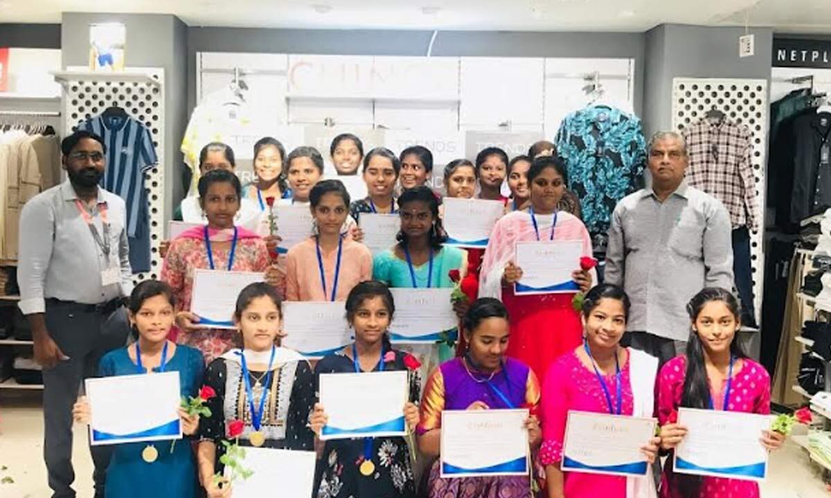 Trends Felicitates Meritorious Students for Their Academic Achievements