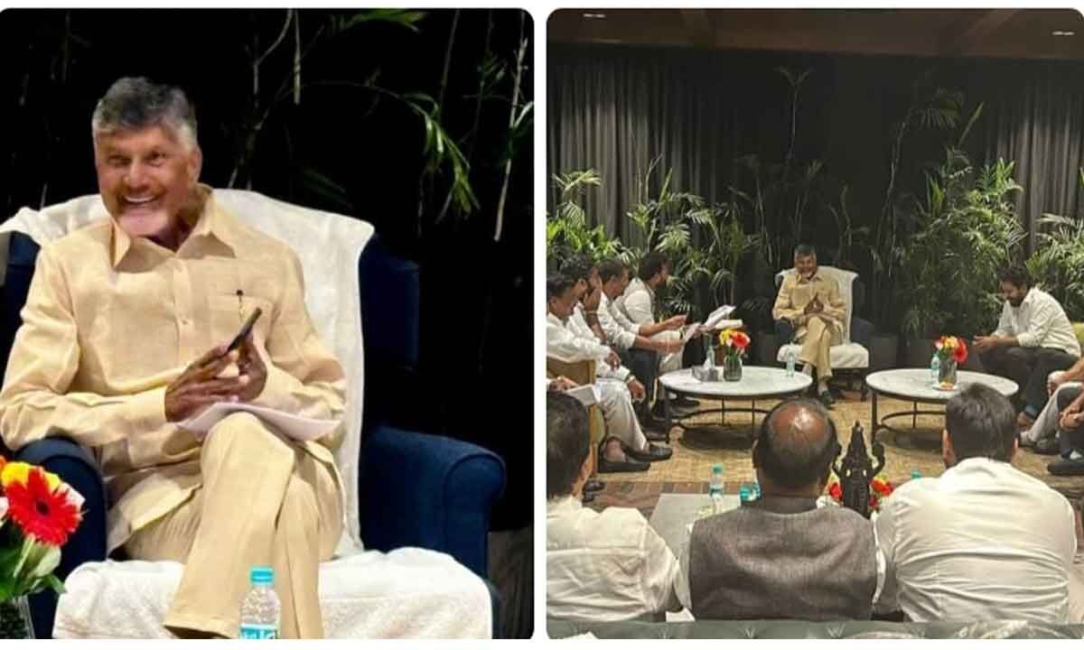 Chandrababu meets AP NDA leaders, to meet PM Modi in a short while