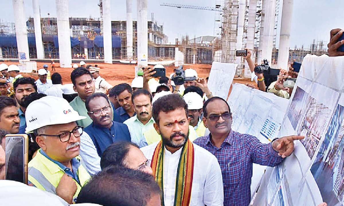 Bhogapuram airport will boost economy: Rammohan